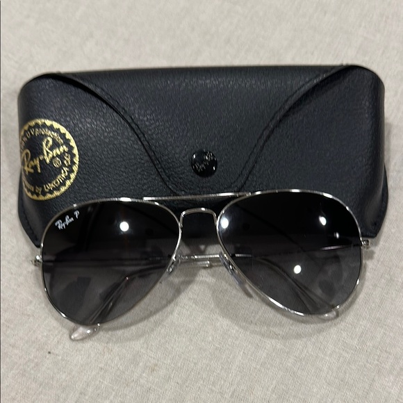 Ray-Ban | Accessories | Rayban Silver Frame Aviator Sunglasses | Poshmark